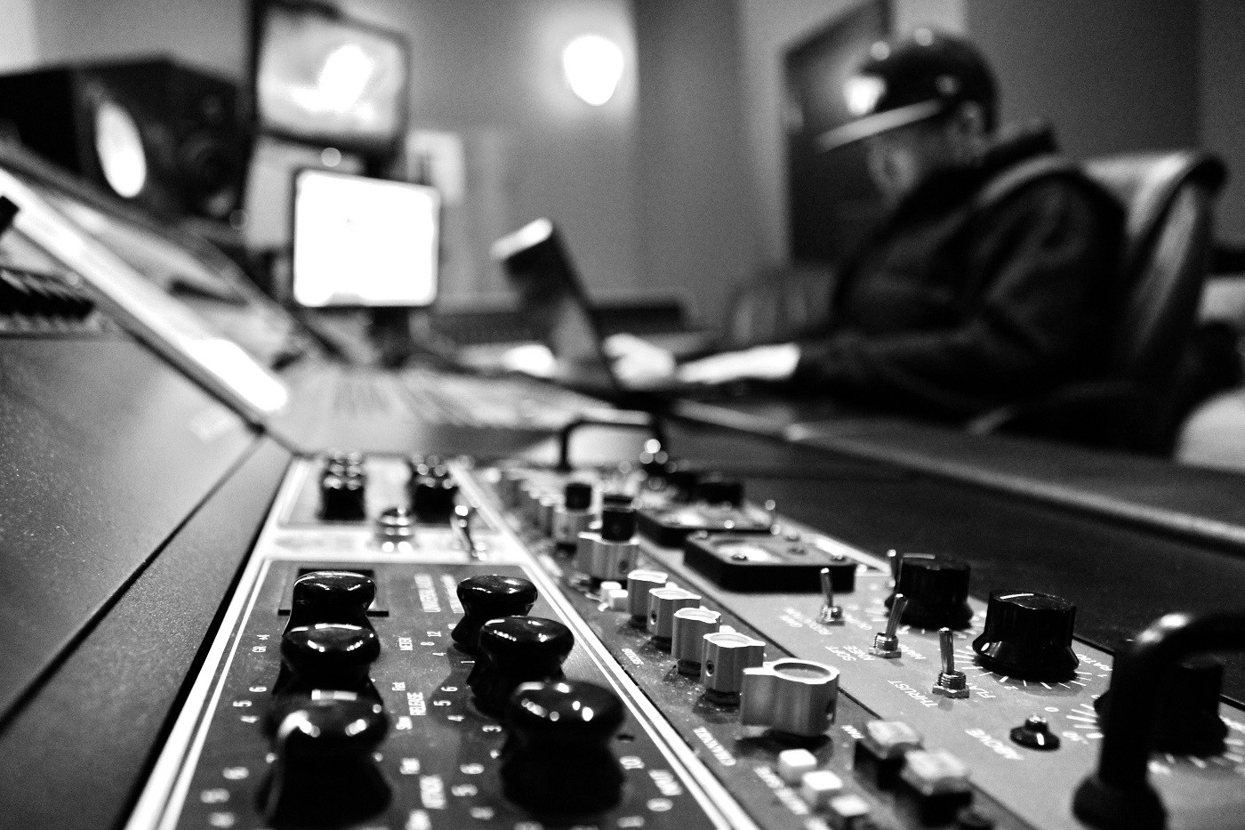 Music Producer What Is A Music Producer Music Producer What Is A Music Producer
